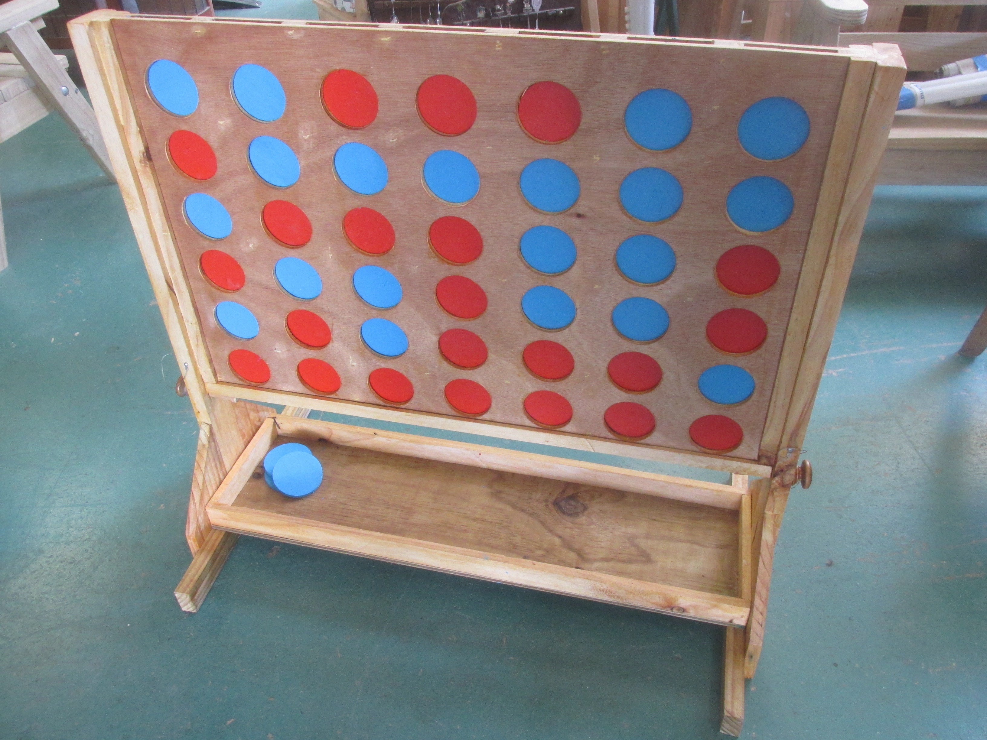 Giant Wooden Connect Four – The Shed Project Kāpiti